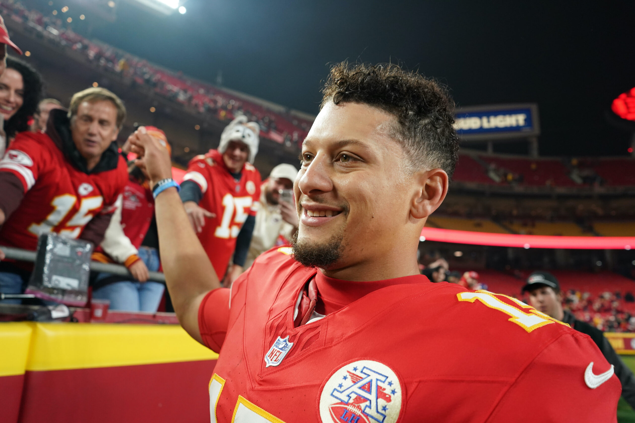 Mahomes On Bills Fans: ‘They Don’t Like Us’ | News, Sports, Jobs - Post ...